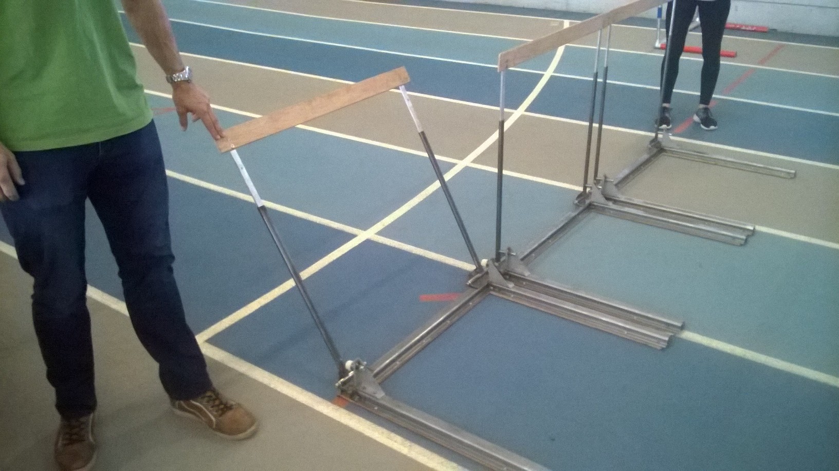 News - 400 meters hurdless indoor